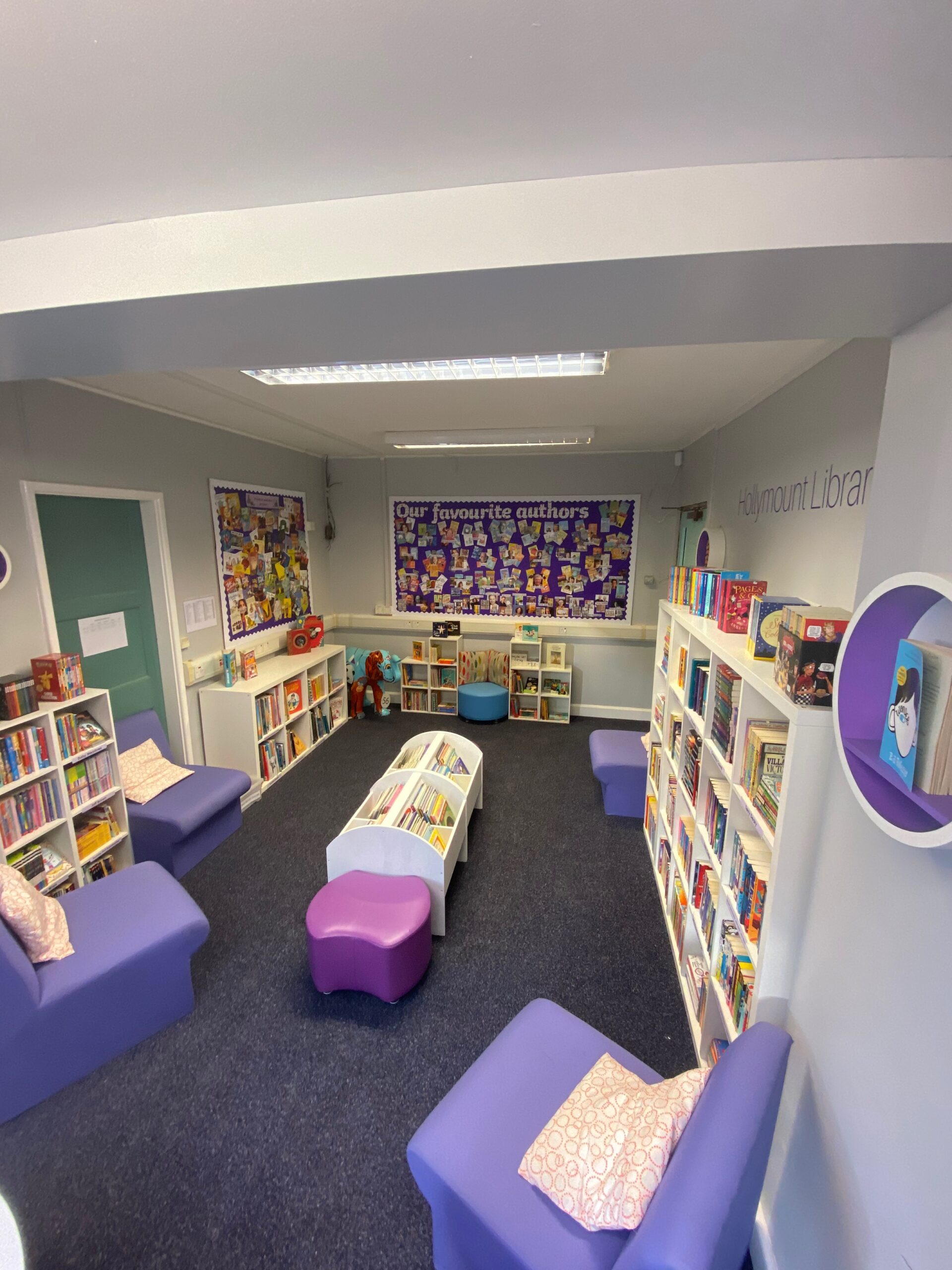 Reading Ambassadors | Hollymount School